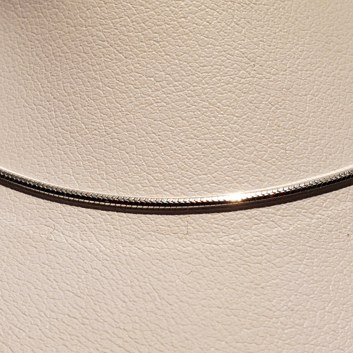 Silver Octagonal Snake Chain 18" PN. ECH005 | Empire Ammolite