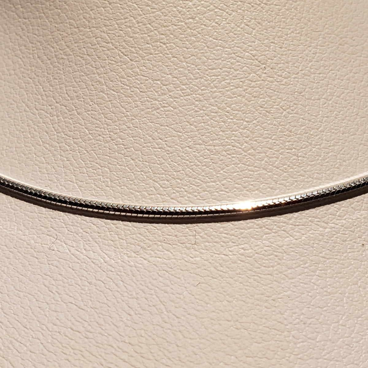 Silver Octagonal Snake Chain 16" PN. ECH004 | Empire Ammolite